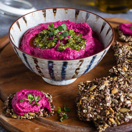Homemade Beetroot Hummus – Green Goddess