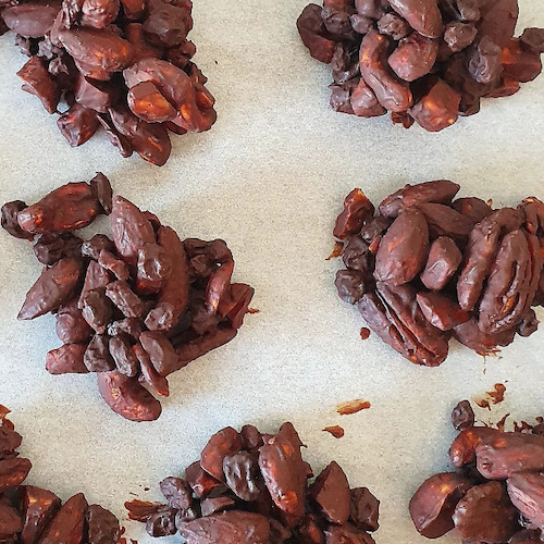 Natalie's Dark Chocolate Clusters – Green Goddess